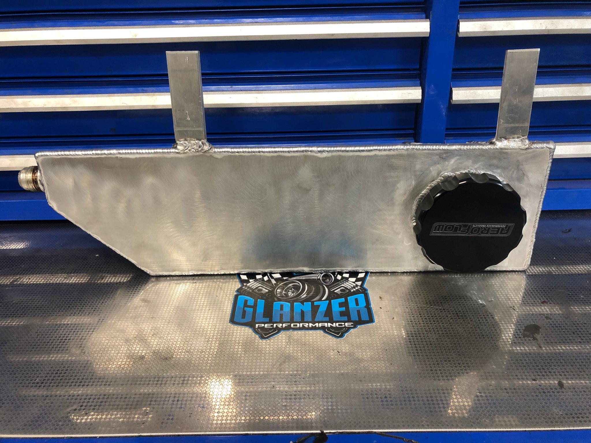 Pontiac G8 Intercooler Reservoir – Glanzer Performance